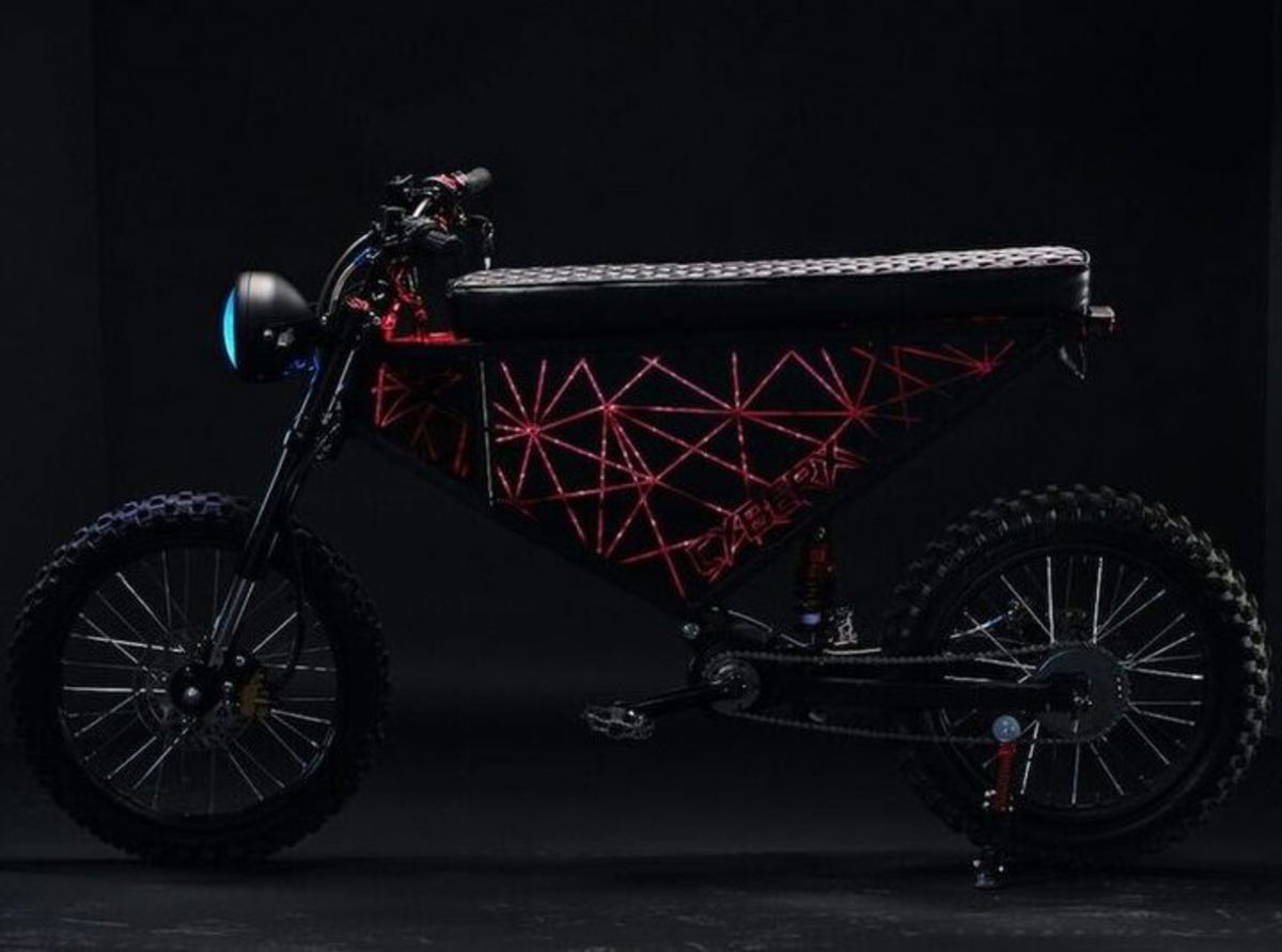 Xion CyberX, un ciclomotor eléctrico único en el mercado