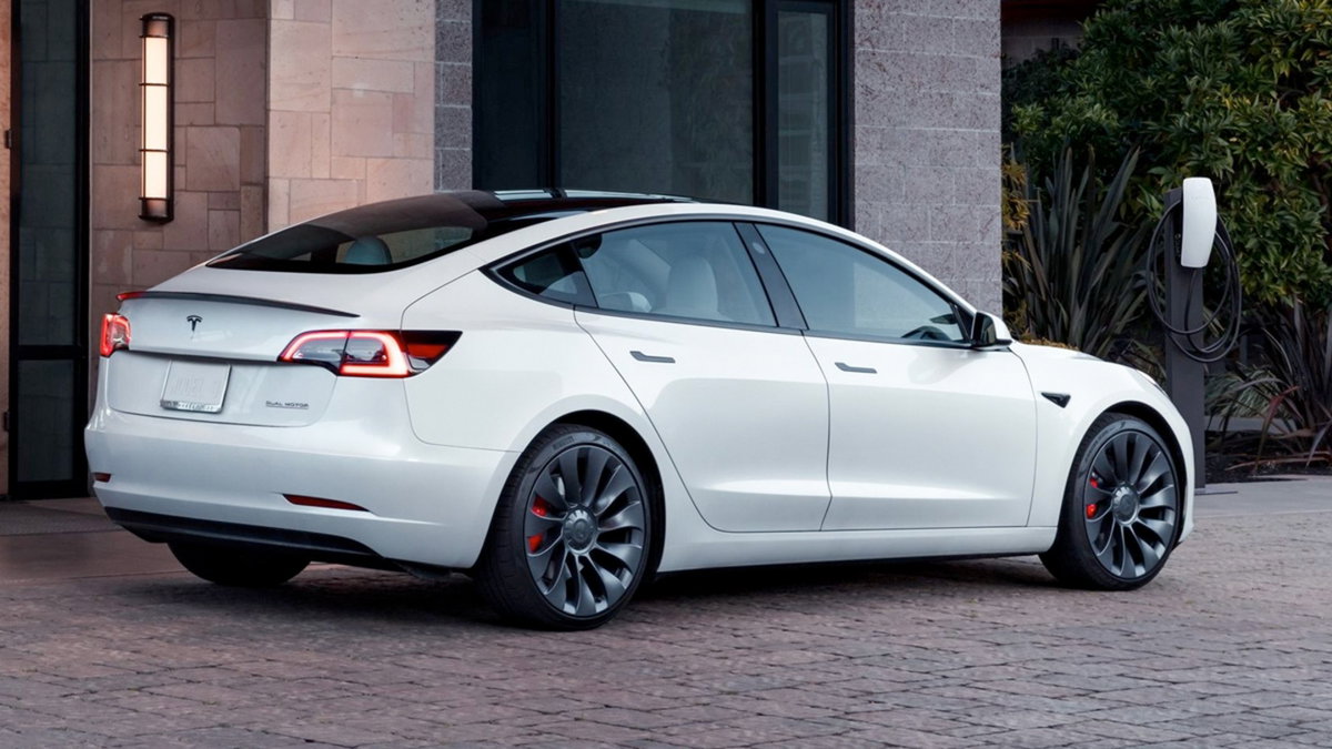 Los 7 mejores coches deportivos eléctricos disponibles ahora mismo