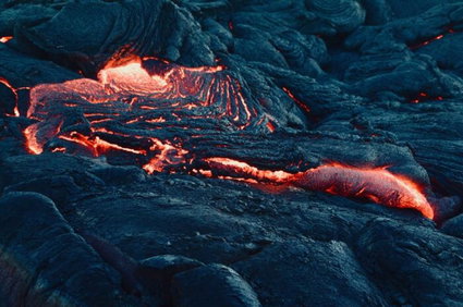 Cómo se forman los volcanes: explicación fácil para entender por qué surgen