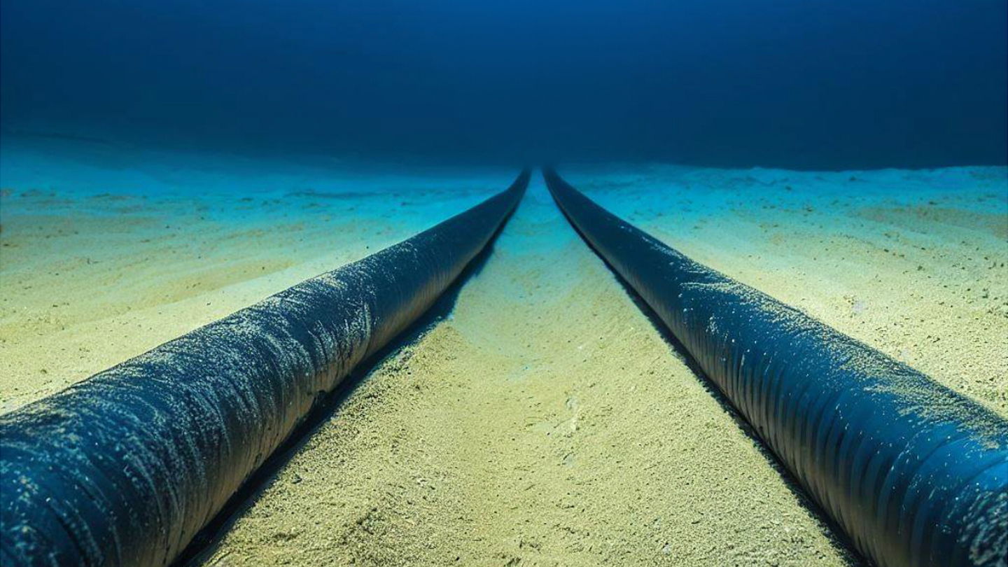 Ni por aire ni por tierra: la mayor parte del tráfico de internet viaja ...