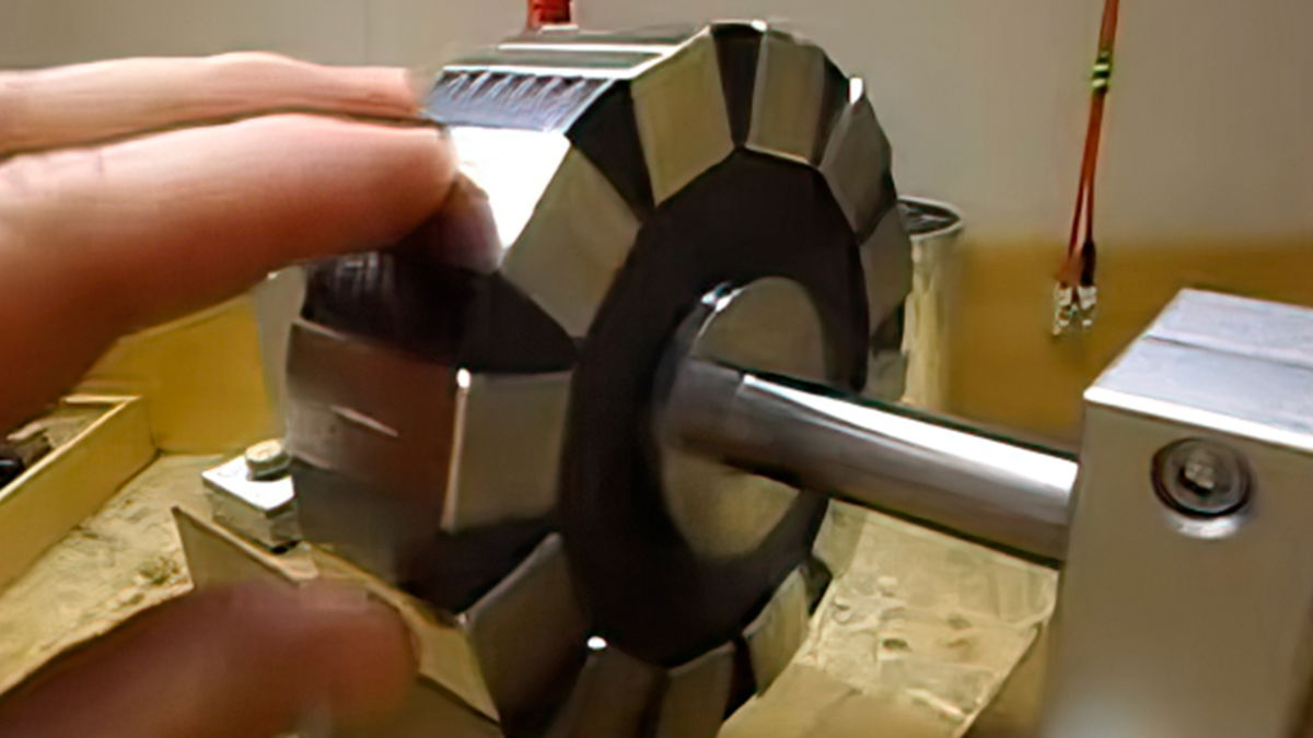 Qué es y cómo funciona un motor magnético