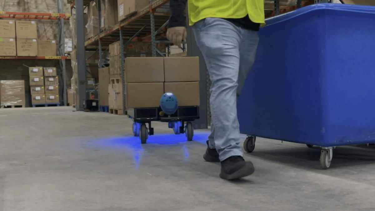 Kilo, así es el robot autónomo de Piaggio para transportar materiales ...