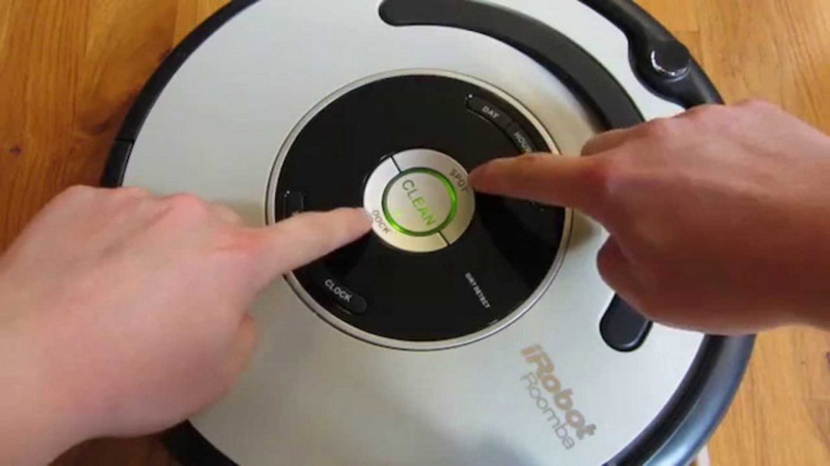 Cómo reiniciar una Roomba para restablecer los valores de fábrica